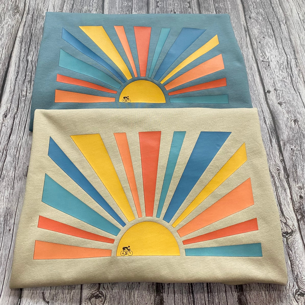 Chasing the Sun T-Shirt – Spoke & Solace